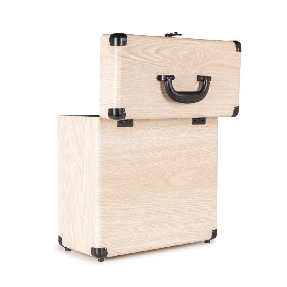 RC32 Vinyl Record Case Light Wood – Audizio
